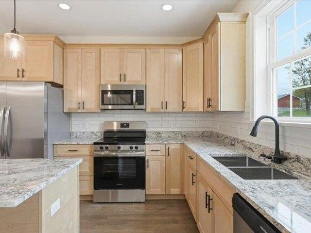 house with 2 bedroom, Milton VT ES103189047