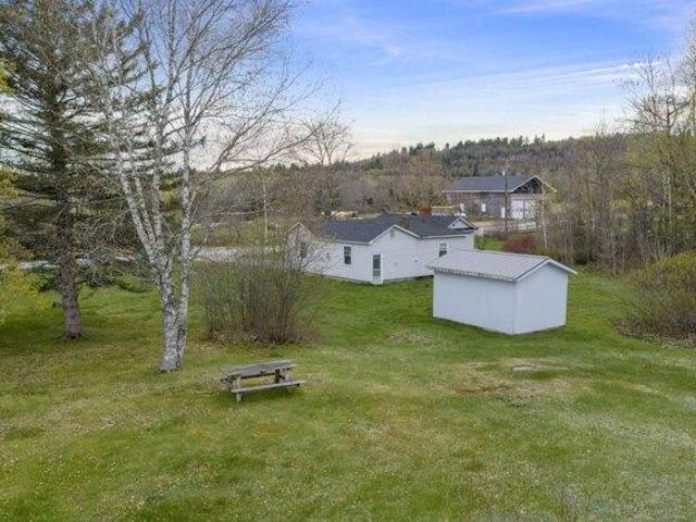 house with 2 bedroom, Milan NH ES103125850