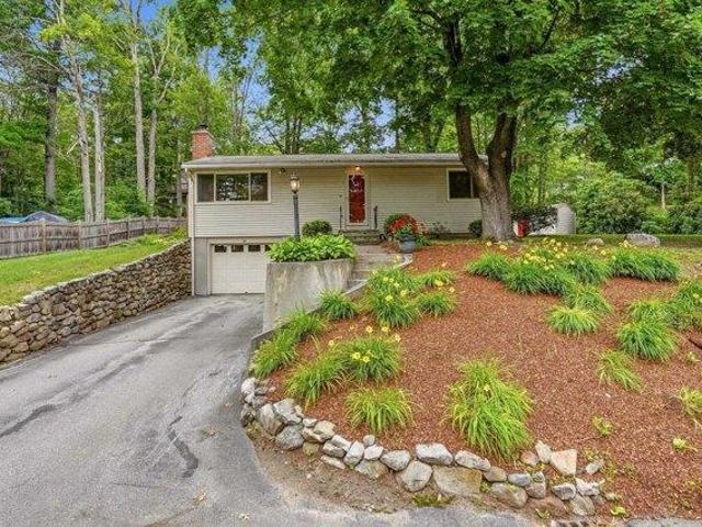 house with 2 bedroom, Milford NH DS103967652