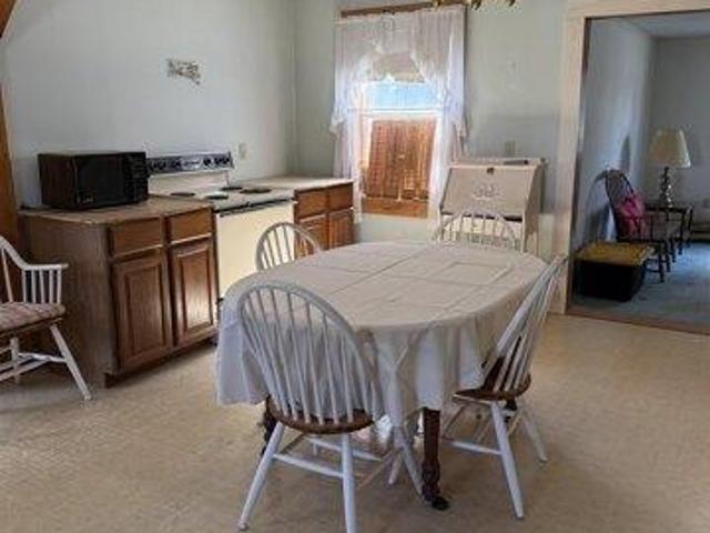 house with 2 bedroom, Milford NH ES104045772