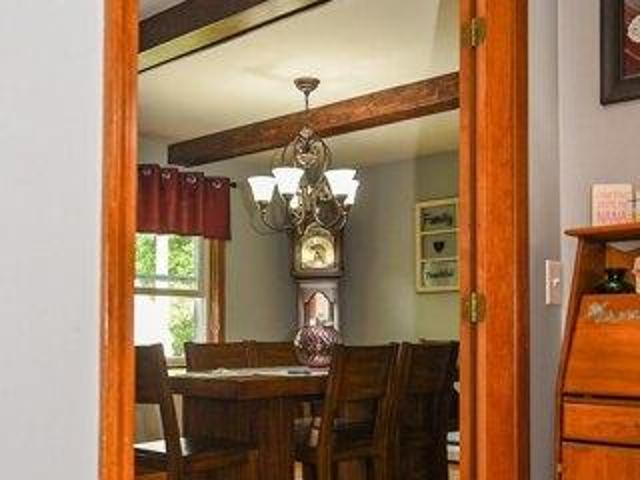 house with 2 bedroom, Milford NH ES105229833