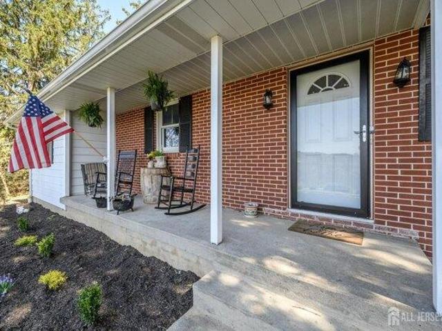 house with 2 bedroom, Milford NJ DLS101631516