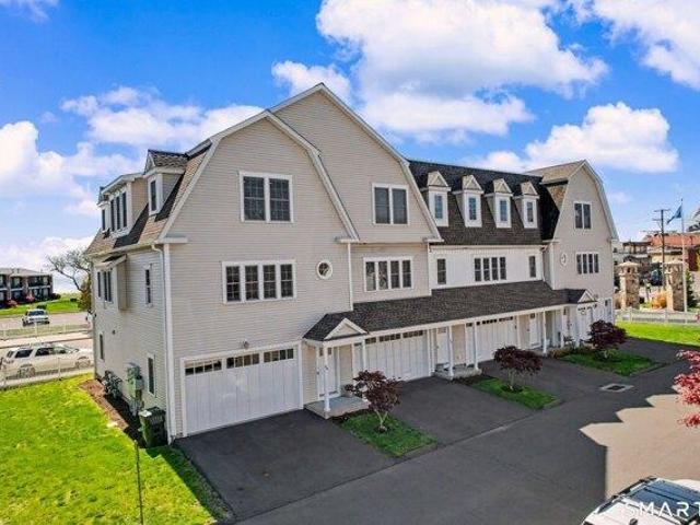 house with 2 bedroom, Milford CT DLS102825391