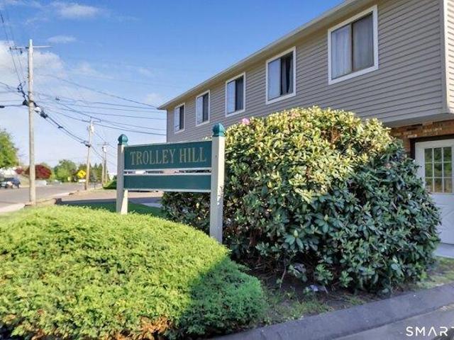 house with 2 bedroom, Milford CT DS102560974