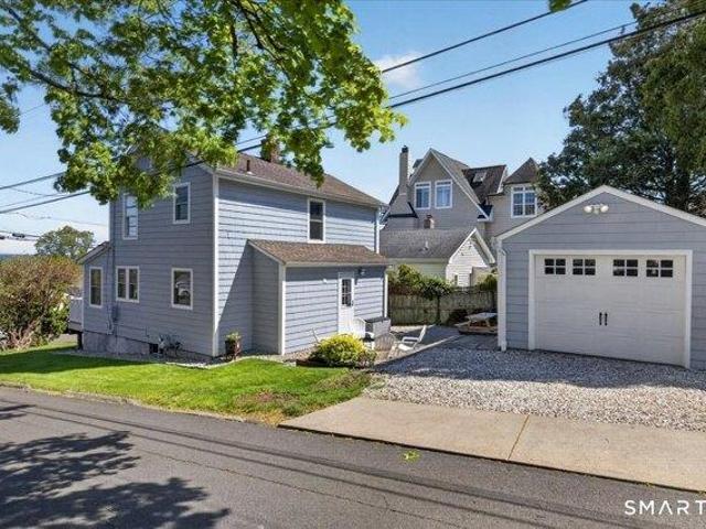 house with 2 bedroom, Milford CT DS103189957