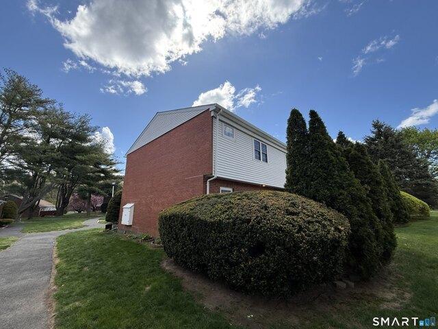 house with 2 bedroom, Milford CT DS103435215