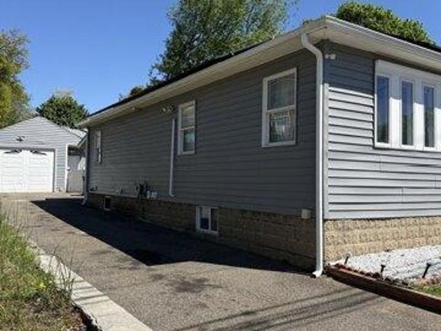 house with 2 bedroom, Milford CT ES104191724