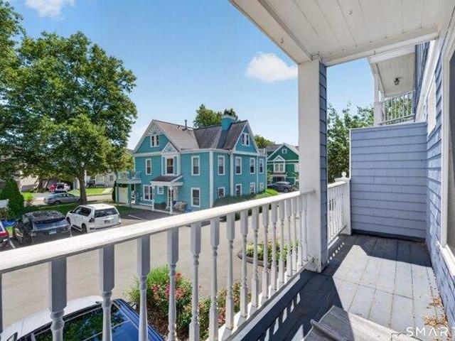 house with 2 bedroom, Milford CT ES105207269
