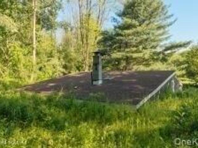 house with 2 bedroom, Millbrook NY ES104904209
