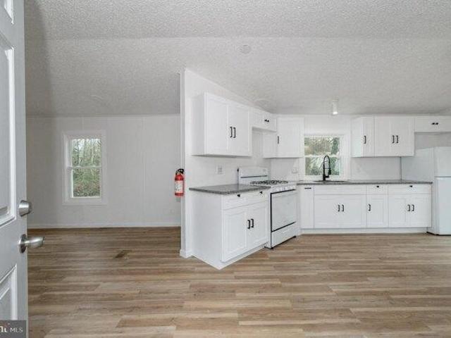 house with 2 bedroom, Millville NJ DS101783505
