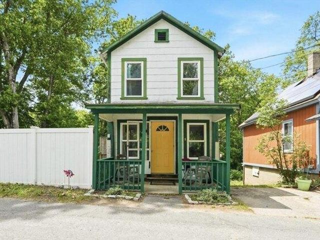 house with 2 bedroom, Montague MA DS103186117