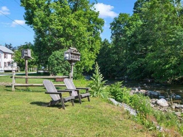 house with 2 bedroom, Montgomery VT ES105206949