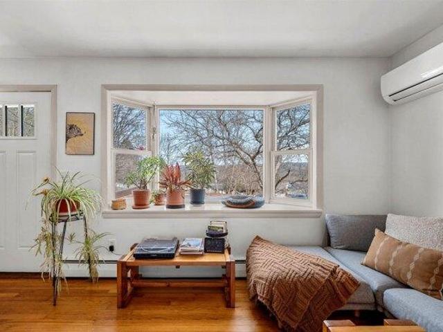 house with 2 bedroom, Montpelier VT ES103125186