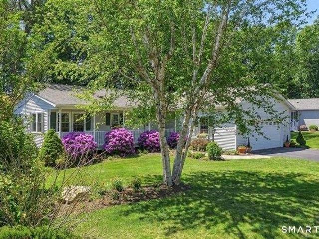 house with 2 bedroom, Montville CT DS102027157