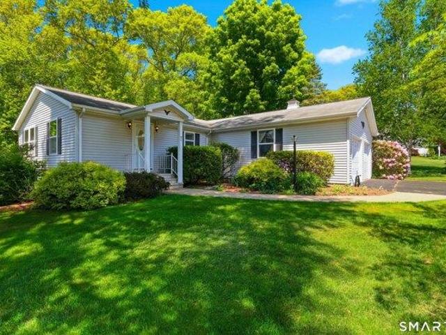 house with 2 bedroom, Montville CT ES104078269