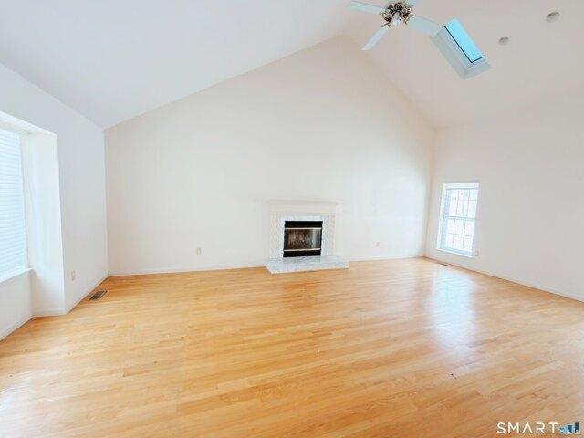 house with 2 bedroom, Monroe CT ES104151430