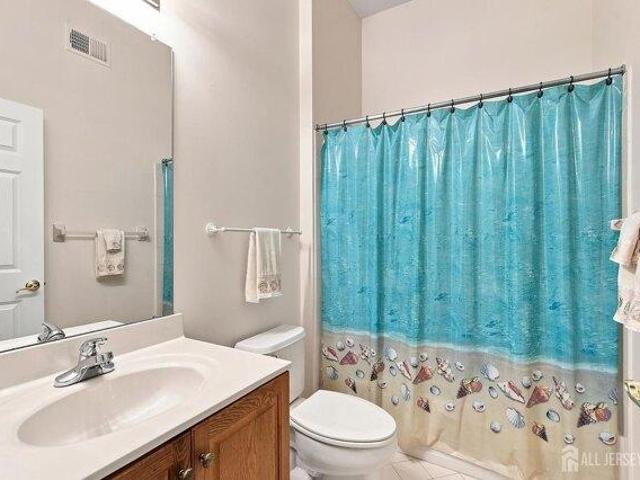 house with 2 bedroom, Monroe NJ ES105173127