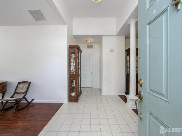 house with 2 bedroom, Monroe NJ ES105190171