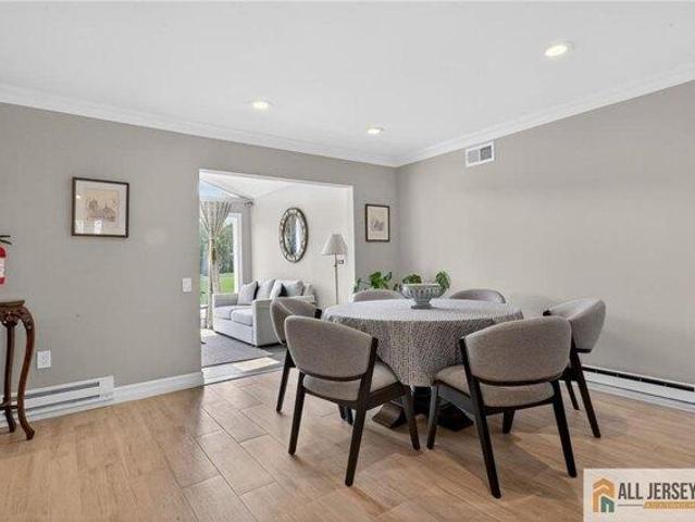 house with 2 bedroom, Monroe NJ ES105193052