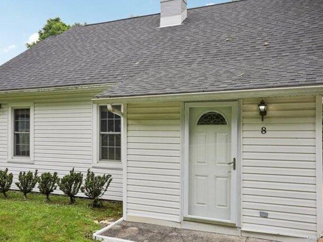 house with 2 bedroom, Monroe NY ES105202562