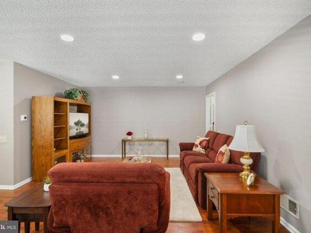 house with 2 bedroom, Monroe Township NJ ES105192317