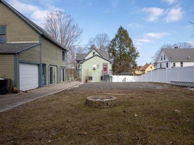 house with 2 bedroom, Monson MA DLS102633594