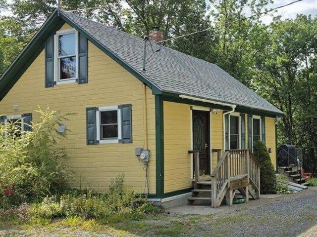 house with 2 bedroom, Monson ME DS101859445