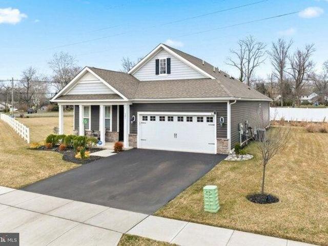 house with 2 bedroom, Moorestown NJ DLS102585737