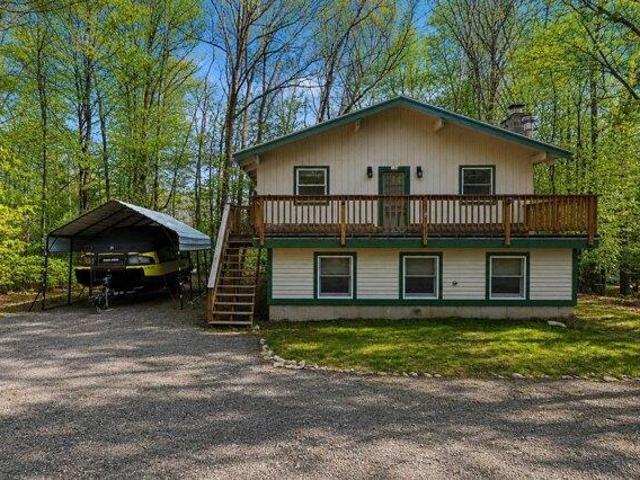 house with 2 bedroom, Moultonborough NH ES103444615