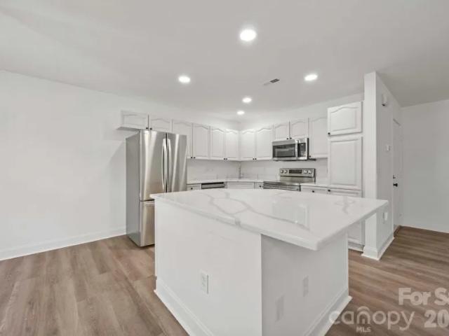 house with 2 bedroom, NC NC DLS101986966
