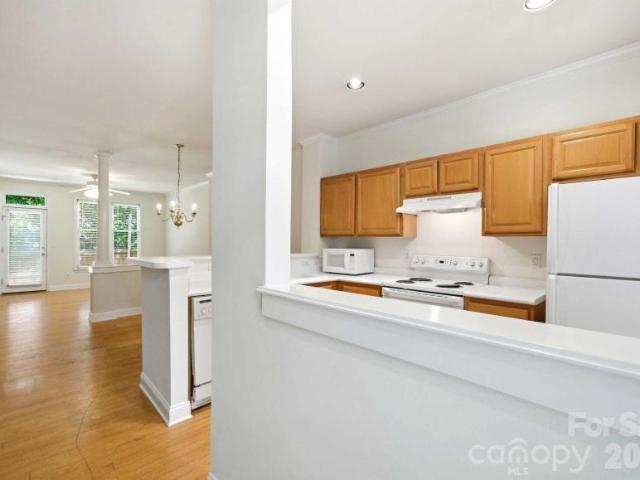house with 2 bedroom, NC NC ES102339344