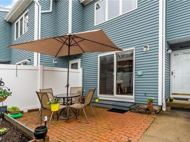 house with 2 bedroom, Narragansett RI DLS103017206