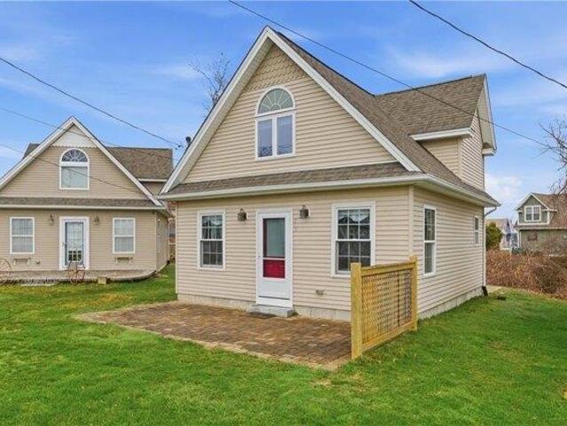 house with 2 bedroom, Narragansett RI DLS103017642