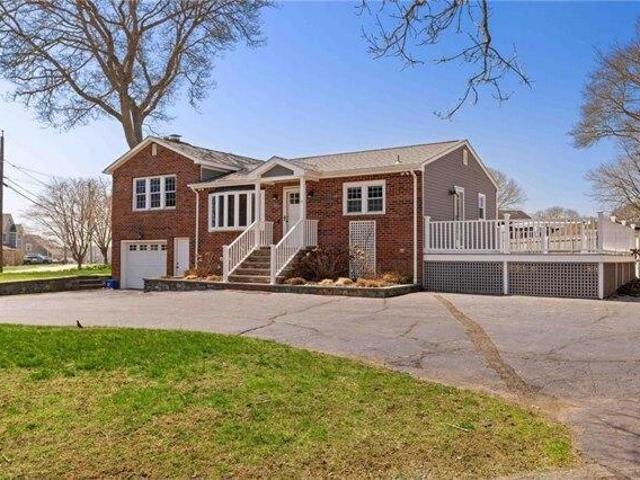house with 2 bedroom, Narragansett RI DS102257966