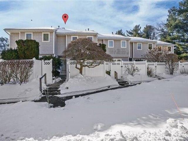 house with 2 bedroom, Narragansett RI DS102285354
