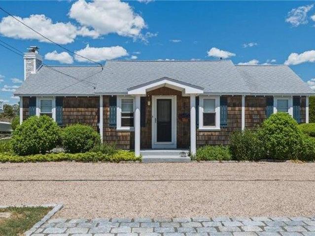 house with 2 bedroom, Narragansett RI DS104010746