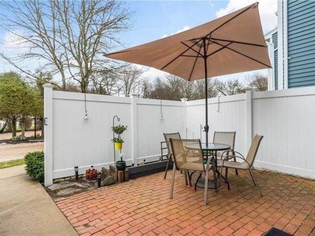 house with 2 bedroom, Narragansett RI ES103499147
