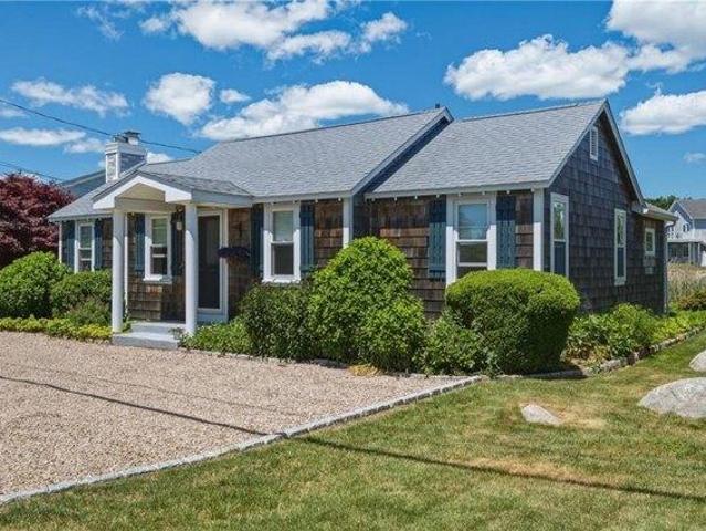 house with 2 bedroom, Narragansett RI ES104010746