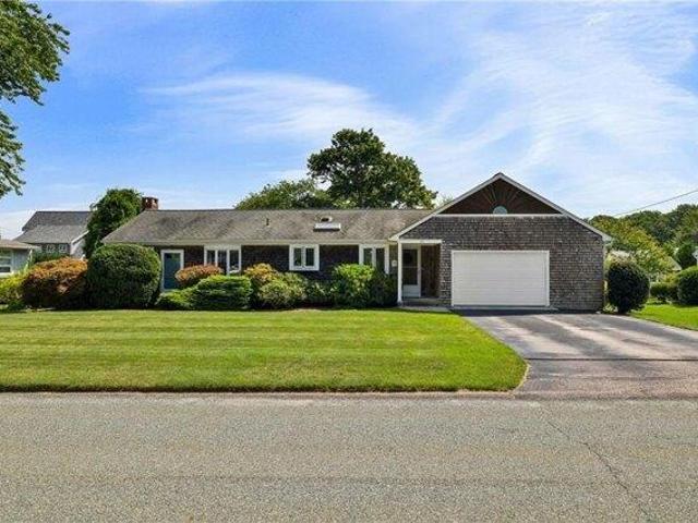 house with 2 bedroom, Narragansett RI ES105140510