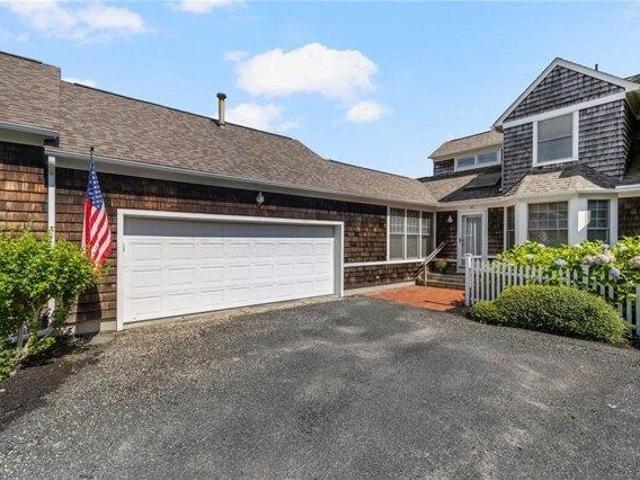 house with 2 bedroom, Narragansett RI ES105171890