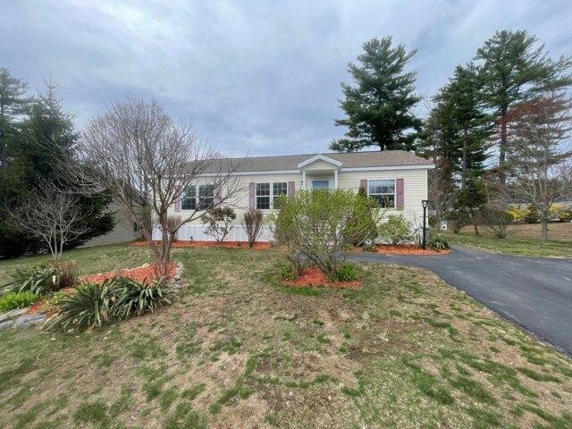 house with 2 bedroom, Nashua NH DS102409890
