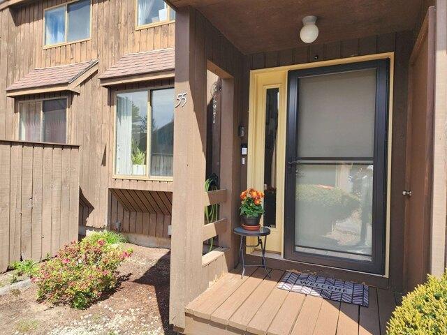 house with 2 bedroom, Nashua NH DS102592512