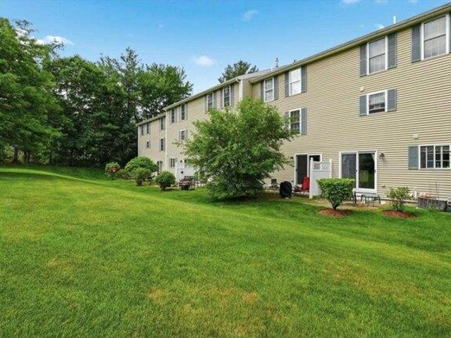 house with 2 bedroom, Nashua NH DS103444855
