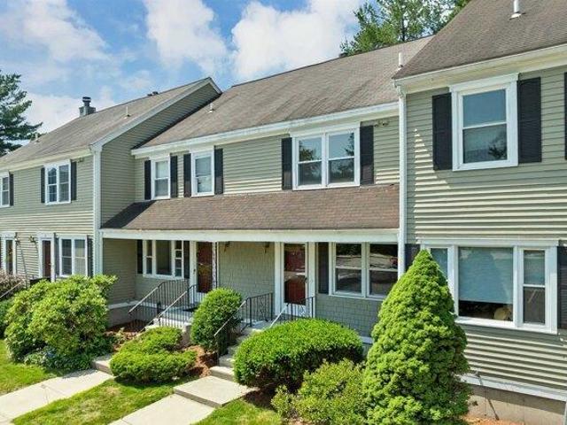 house with 2 bedroom, Nashua NH DS104406877