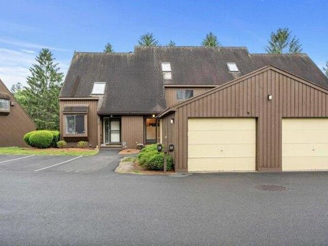 house with 2 bedroom, Nashua NH DS104445261