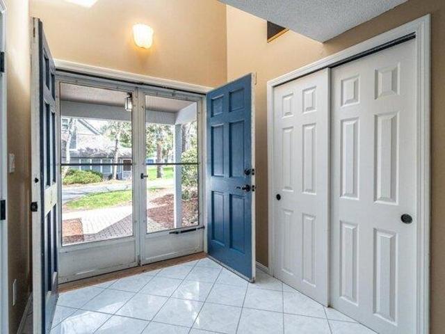 house with 2 bedroom, Nashua NH ES103249251