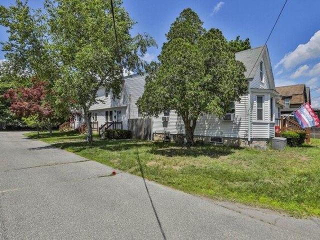 house with 2 bedroom, Nashua NH ES104078356