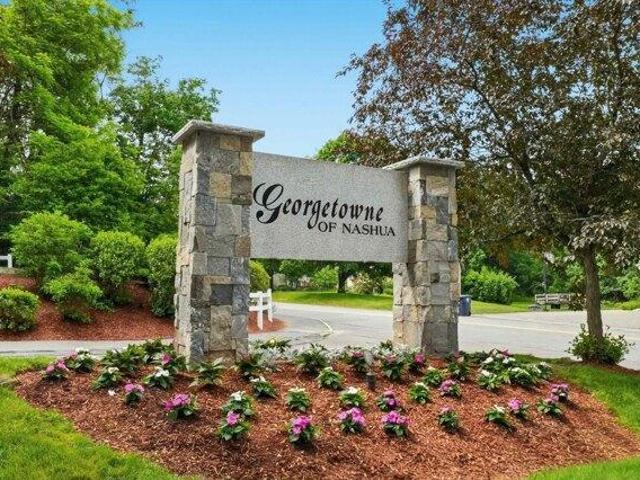 house with 2 bedroom, Nashua NH ES105093260