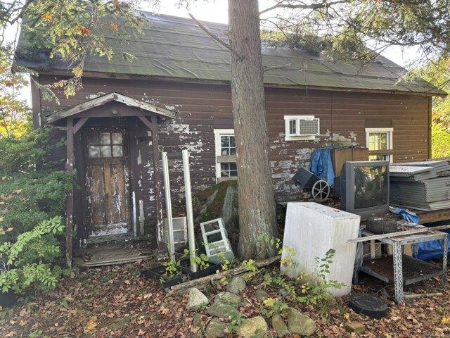 house with 2 bedroom, Naugatuck CT DLS103071513