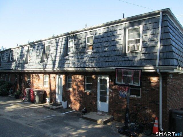 house with 2 bedroom, Naugatuck CT ES104650391